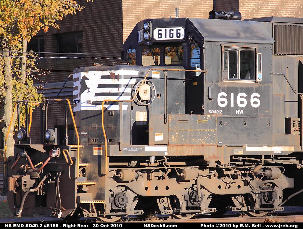 NS Locomotive Detail Photos - EMD SD40-2 #6166